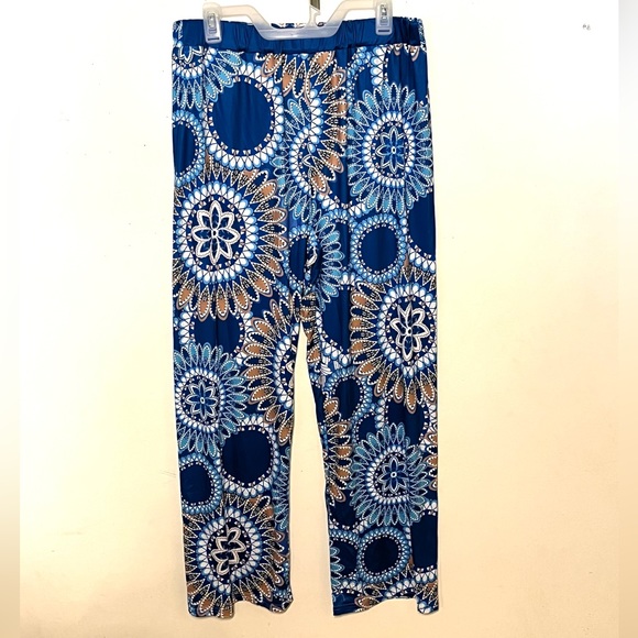 Source Unknown | Pants & Jumpsuits | Funky Wide Legged Stretch Pants ...